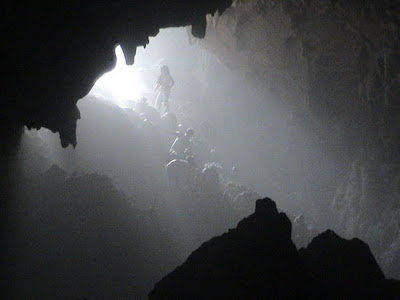 Tourist Spots in the Philippines: Boracay Cave