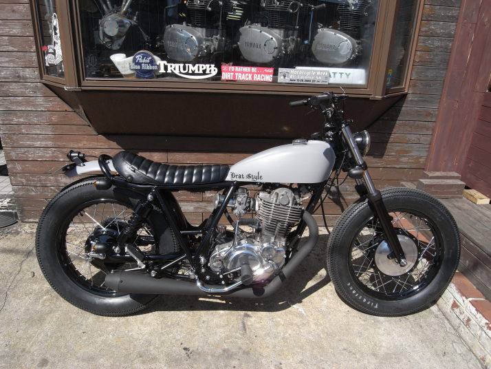 Custom Motorcycles: ESTILO: Brat Style (Custom)