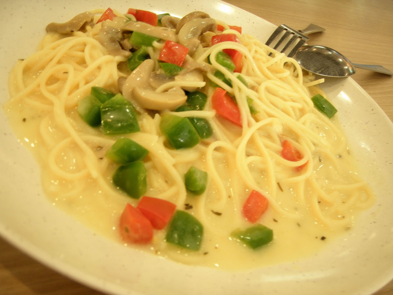 Chic Vegetarian Cuisine: Vegetarian Pasta @ Sing Long Sin Vegetarian Food