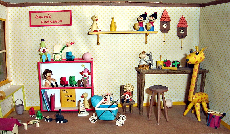 Molly Smith: Little Paper Toy Shop ~ Quilling