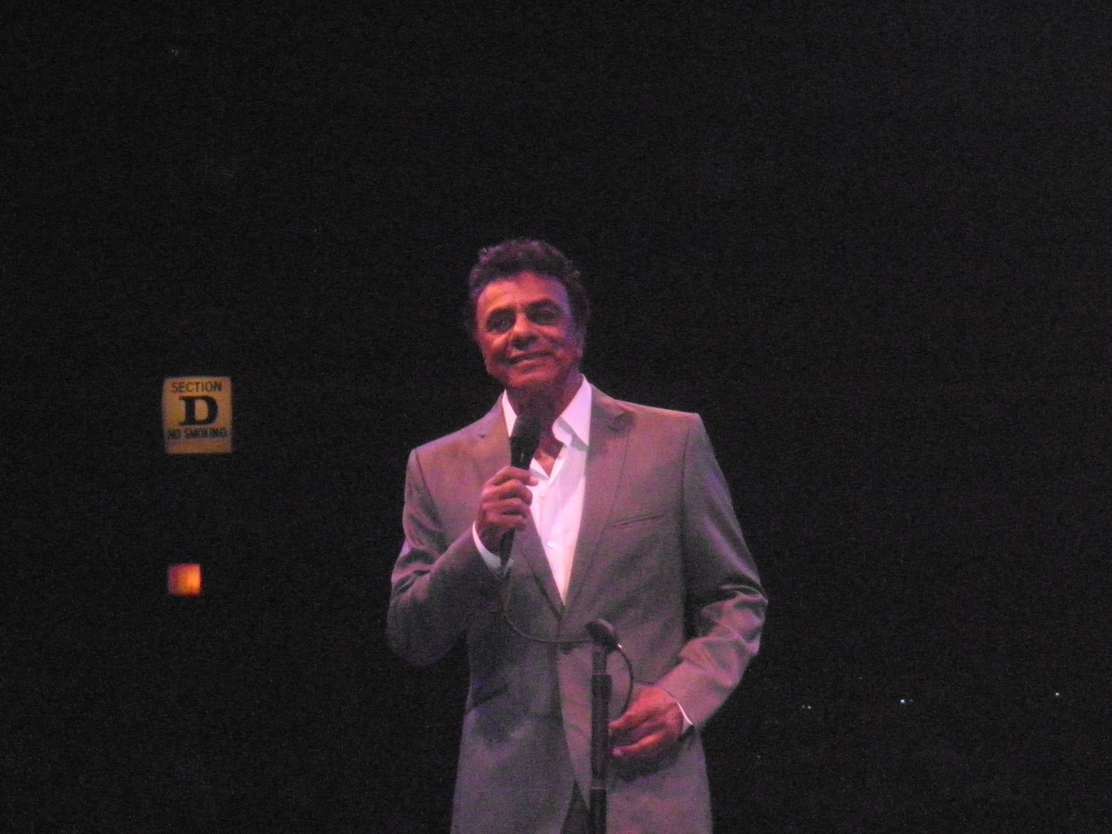 ZEIsSIT World: The Greatest Singer Ever is Johnny Mathis