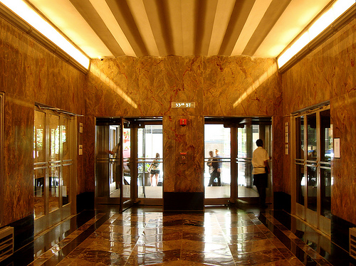 Encyclopedia: Empire State Building Inside