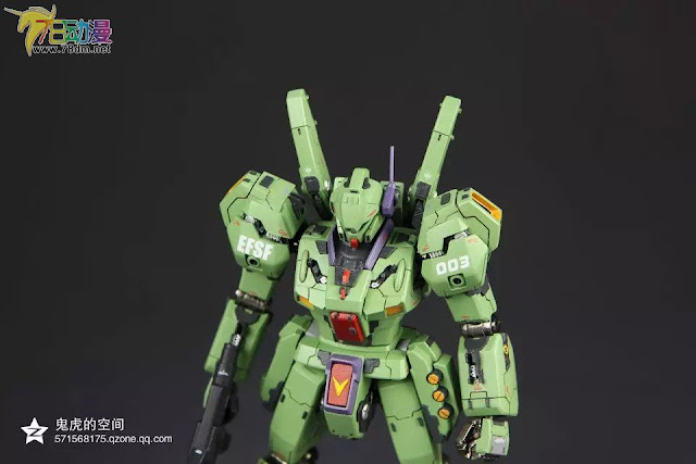 Gundam Family: HGUC 1/144 RGM-89 Jegan Custom Build