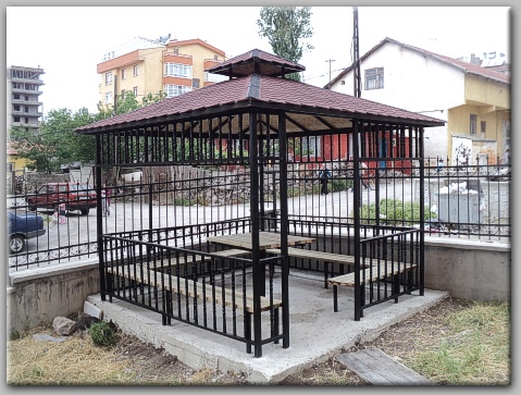 Çardak Fiyatları: Metal Çardak Modelleri