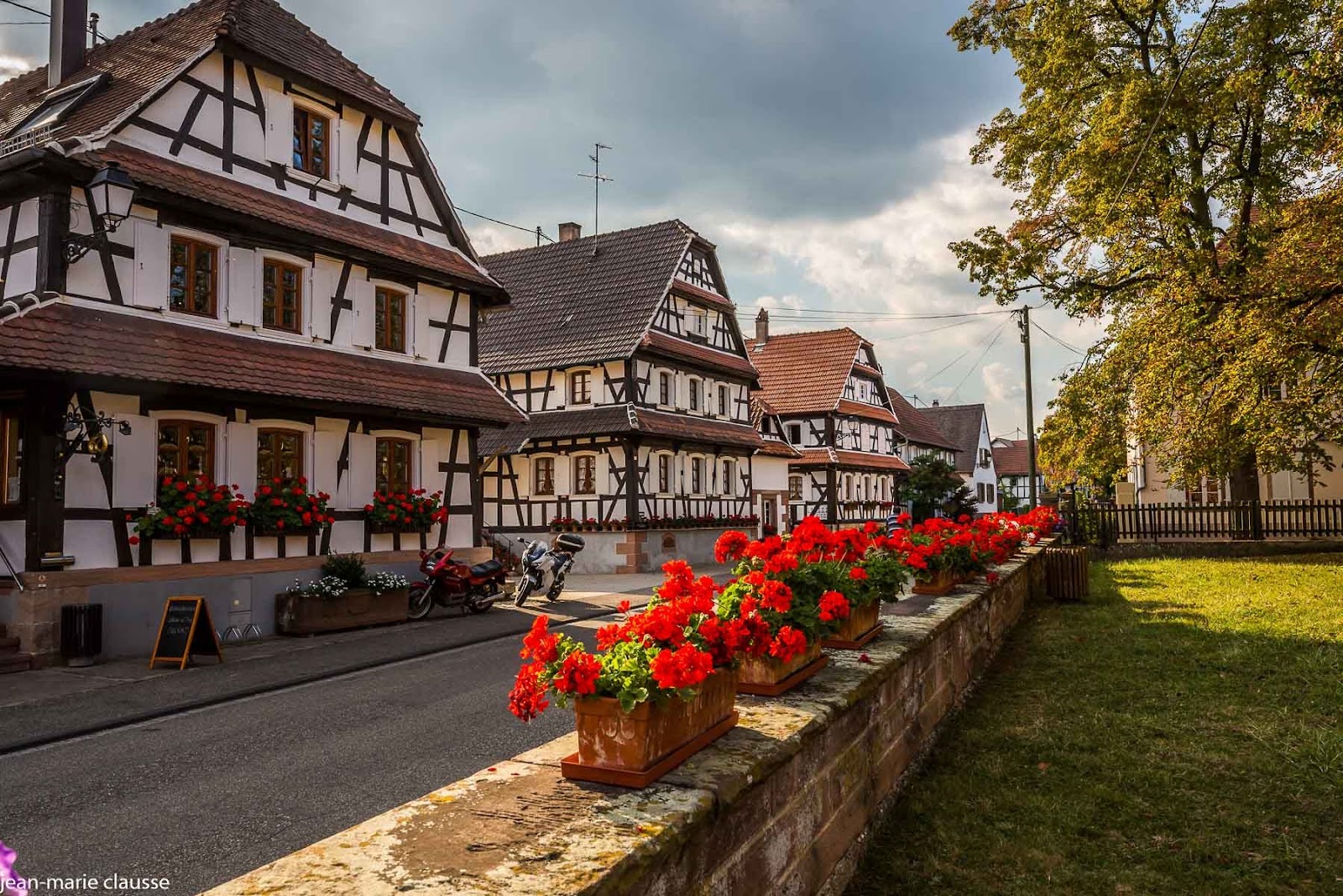 Découvrir la France en photos: 45 - HUNSPACH. (Bas-Rhin-67)