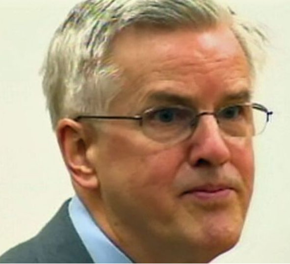 Talkin' Shit With Shannie And Boo...: Ding Dong, Steven Powell Is A ...