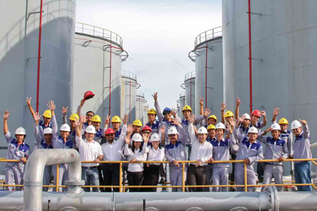 PT AKR Corporindo, Tbk - All Positions ~ Berita Lowongan kerja Terbaru ...