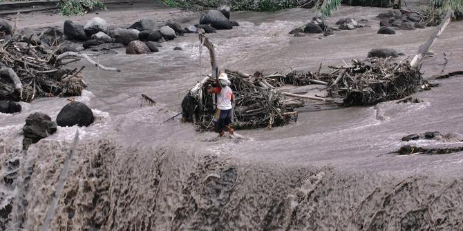 Membedakan Lahar Panas dan Lahar Dingin - Guru Geografi