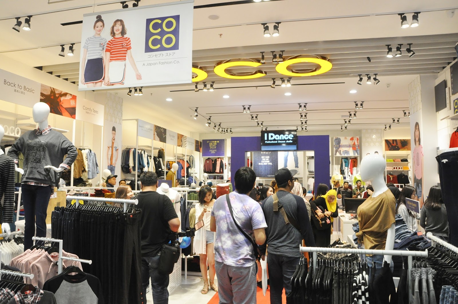 Sara Wanderlust: Coco Concept Store | Japan Inspired Fashion