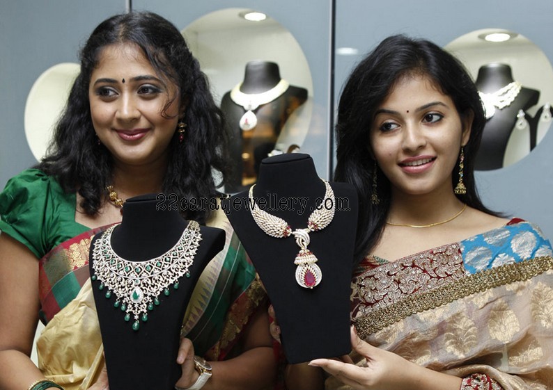 Sravanthi and Anjali Displaying Daimond Necklace Sets - Jewellery Designs