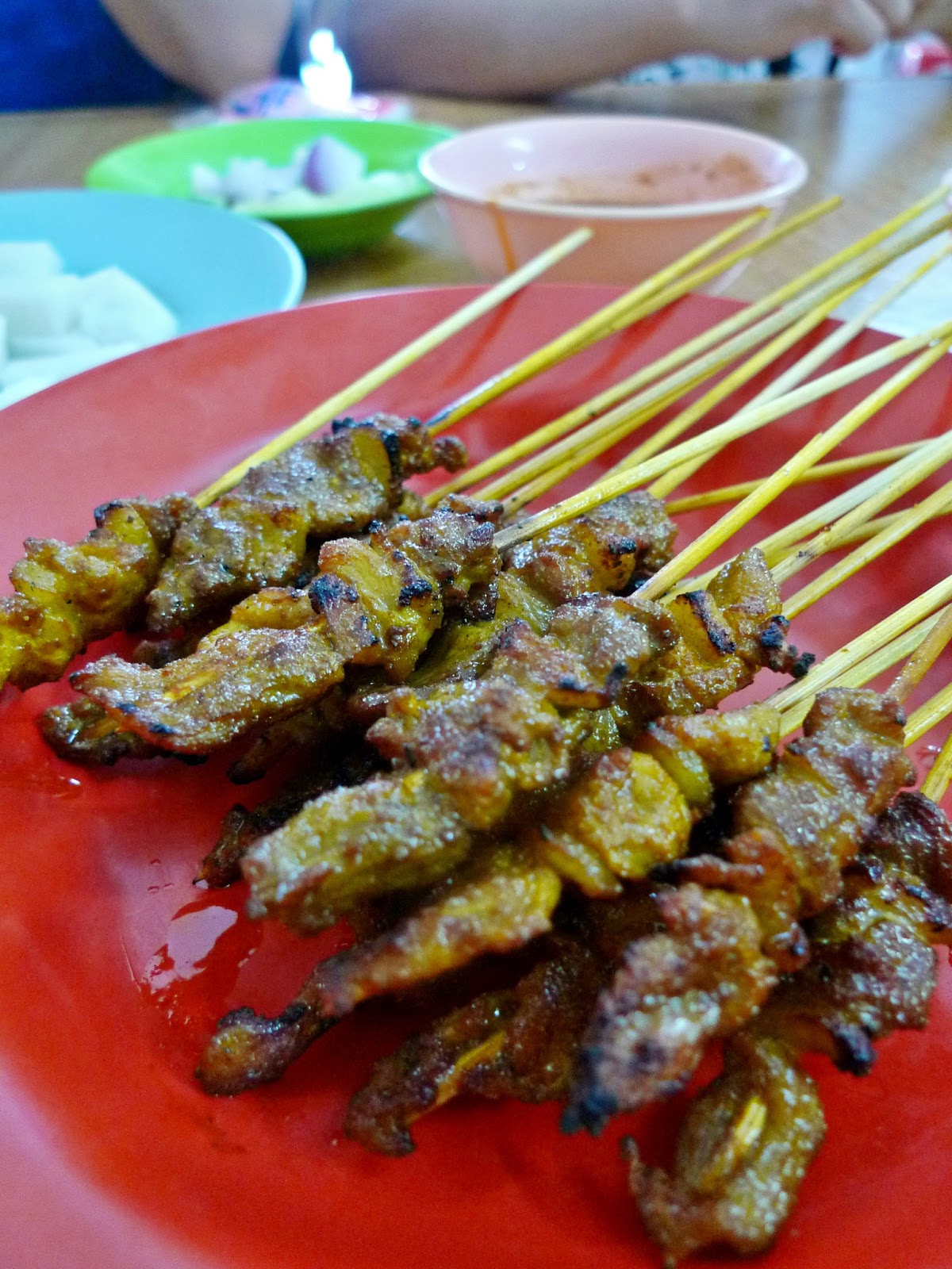 Live Life Happy: MALACCA : Pork Satay at Kedai Satay Xiang Ji