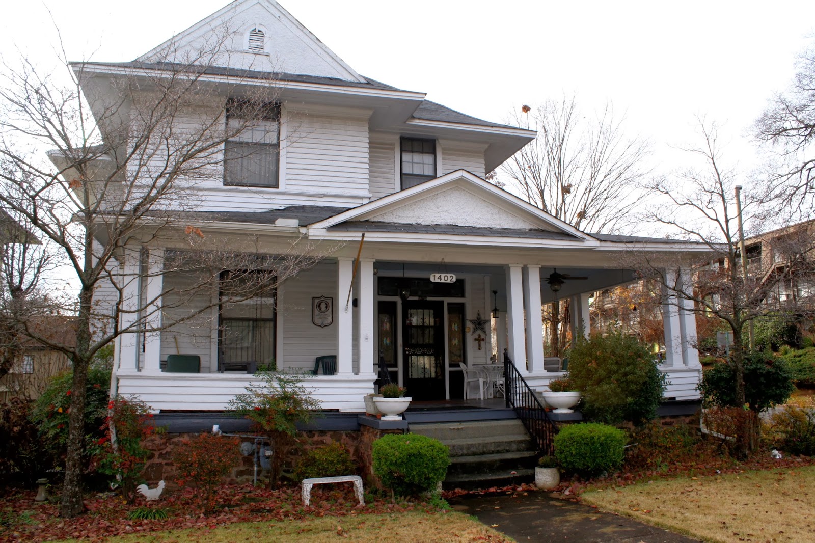 Climbing the Branches of My Family Tree: SATURDAY'S STRUCTURE - The ...