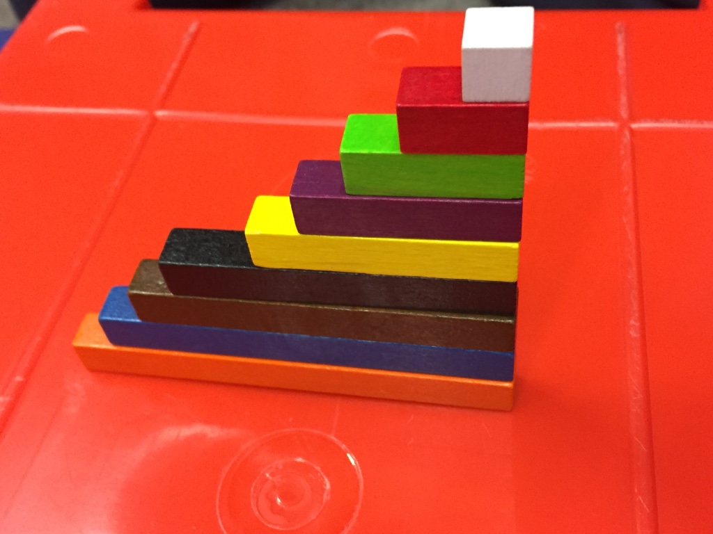 Authentic Inquiry Maths: Build a staircase pattern