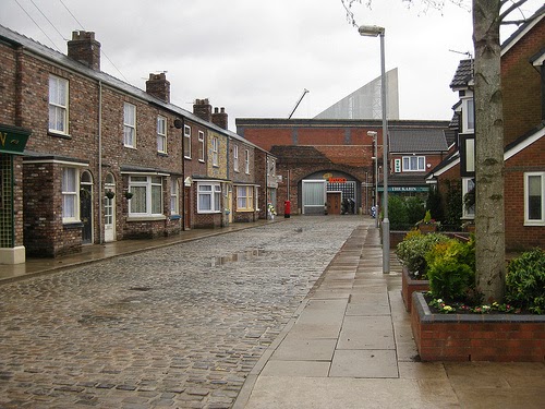Coronation Street Blog: Incorporating Weatherfield's new surroundings