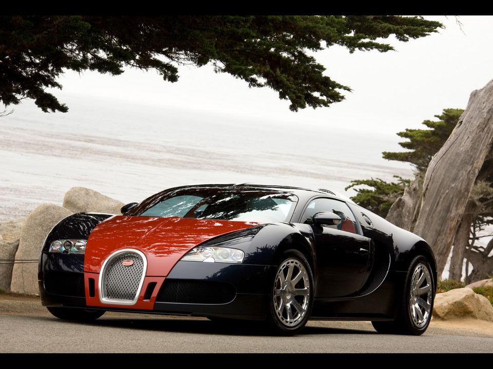 Gambar Transportasi : Mobil Bugatti Veyron 16.4 Super Sport