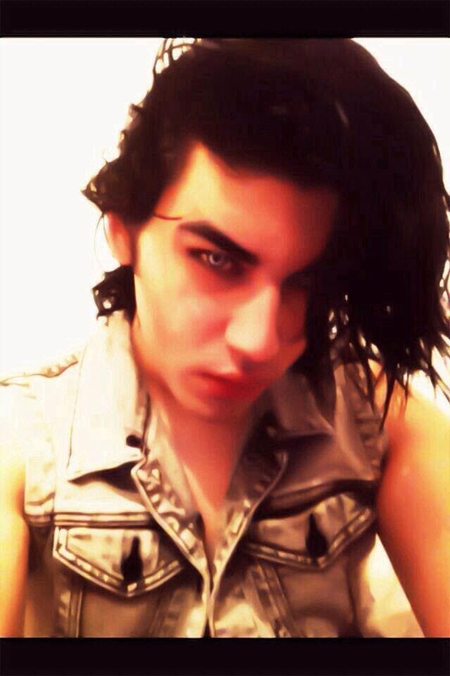 Andrew DeLeon Official Blog: Andrew De Leon So Sexy