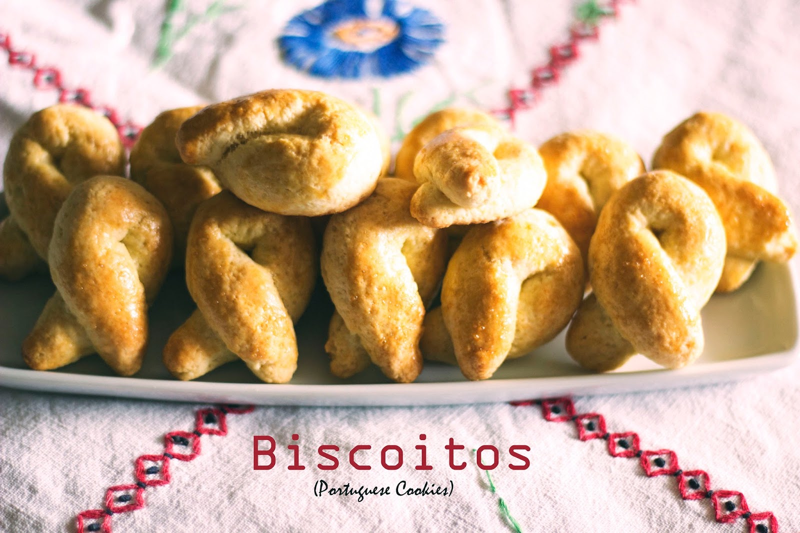 Full Bellies, Happy Kids: Biscoitos (Portuguese Cookies)