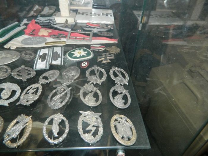 Incredible World War 2 Relics - CUZZ BLUE