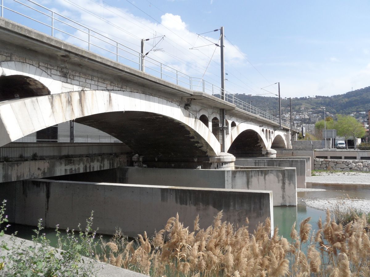 The Happy Pontist: French Bridges: 8. Railway Bridge, Nice