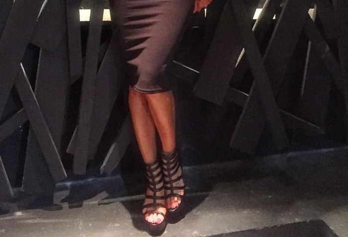 EARTHQUAKE: This is the Greek Kim Kardashian - See the... inappropriate ...