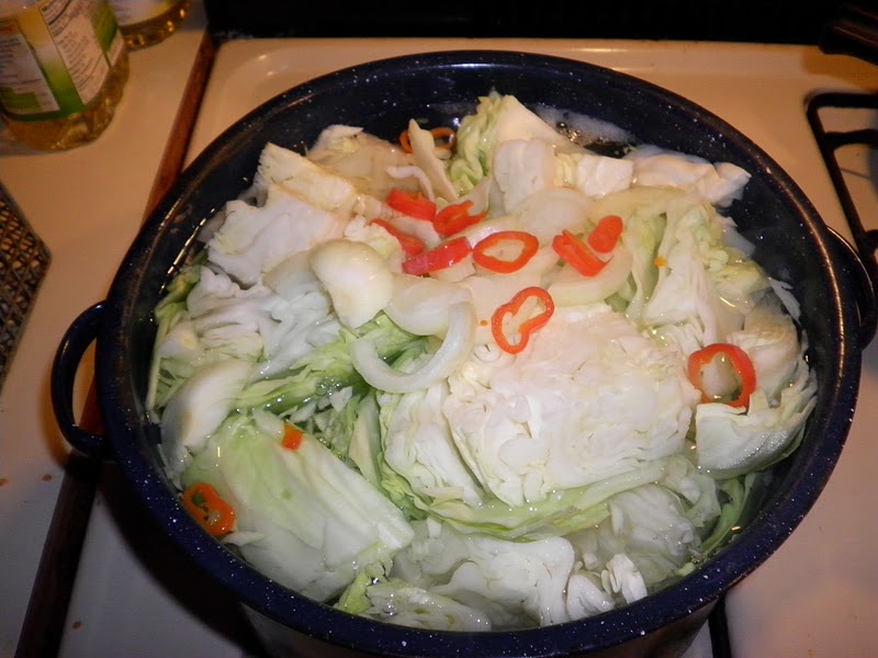 Simply Self Sufficiency: Canning Cabbage