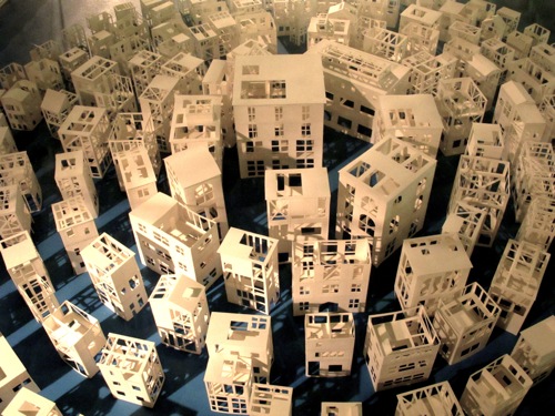 Paris Cheapskate: Cheap Art: Paper Architecture