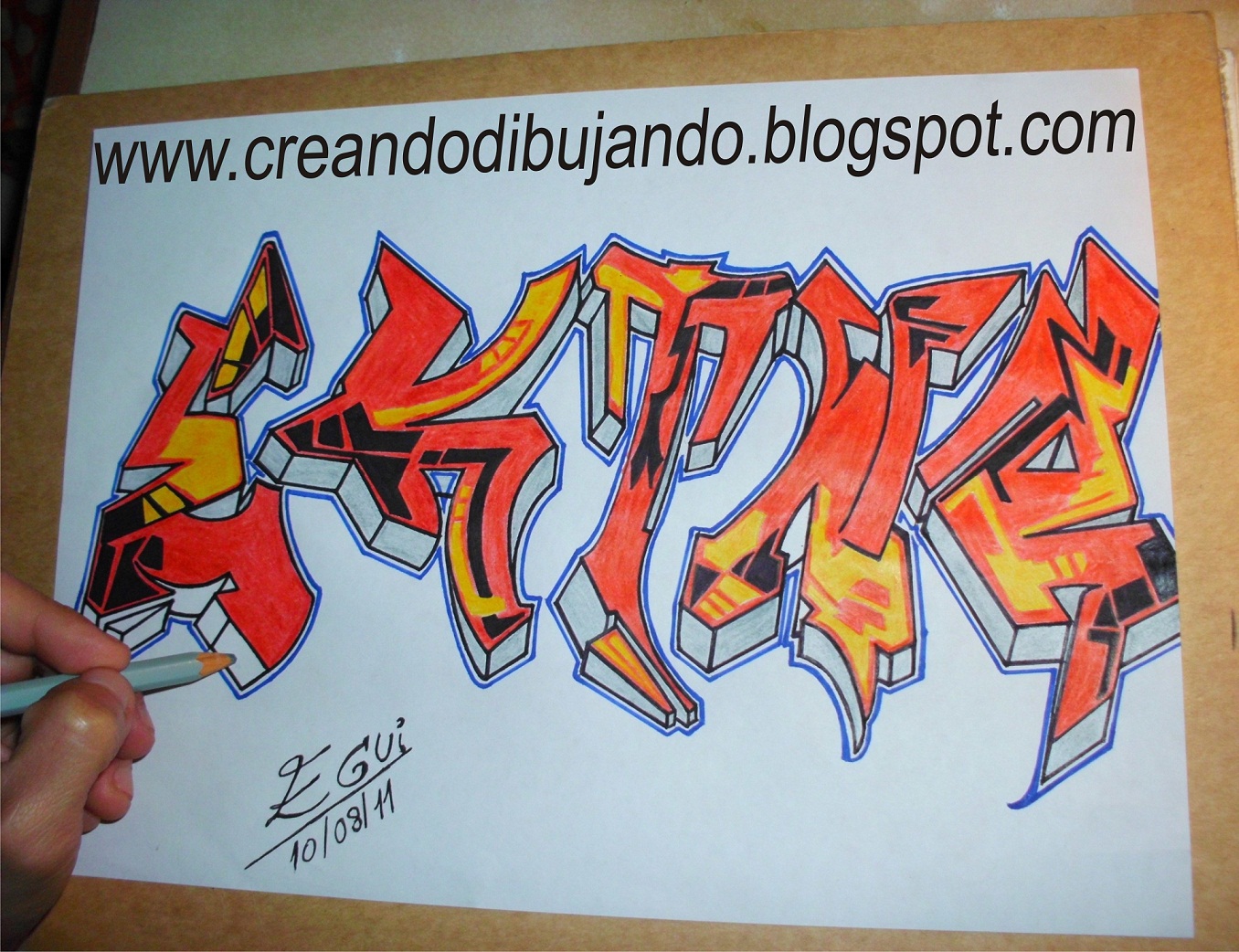 CREANDO & DIBUJANDO: NOMBRE EN LETRA INICIAL GRAFFITI: EKTWR - HECTOR