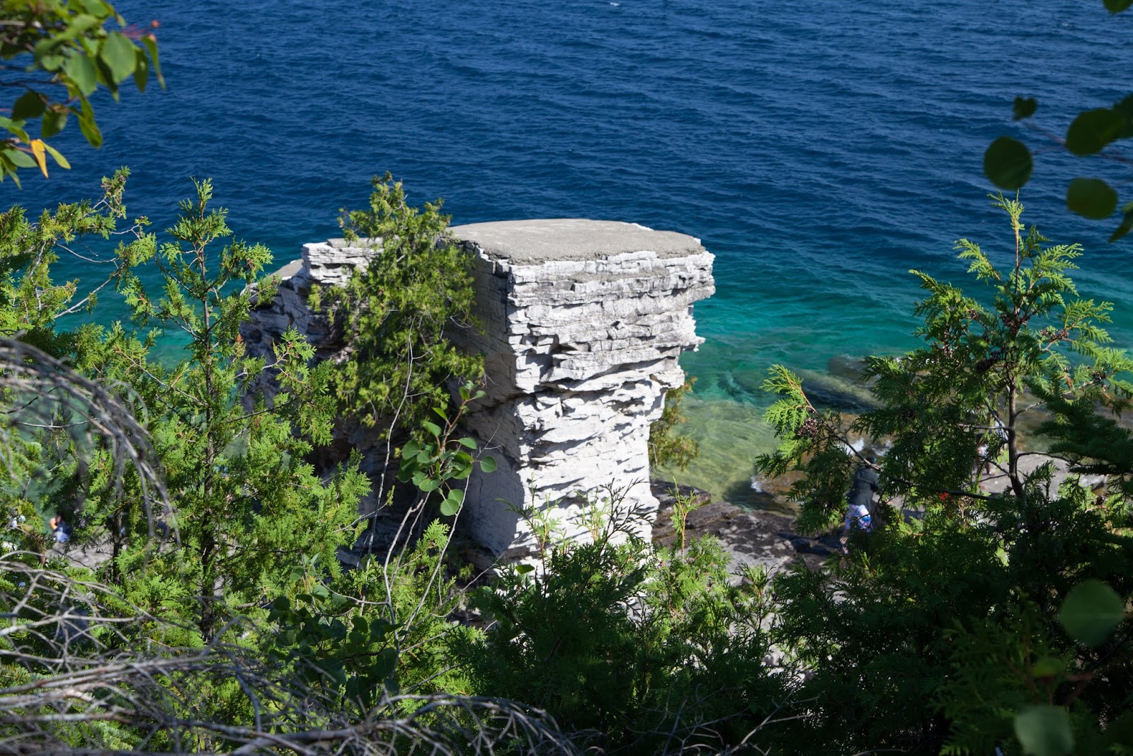 Fathom Five National Marine Park - Explore the World with Simon Sulyma