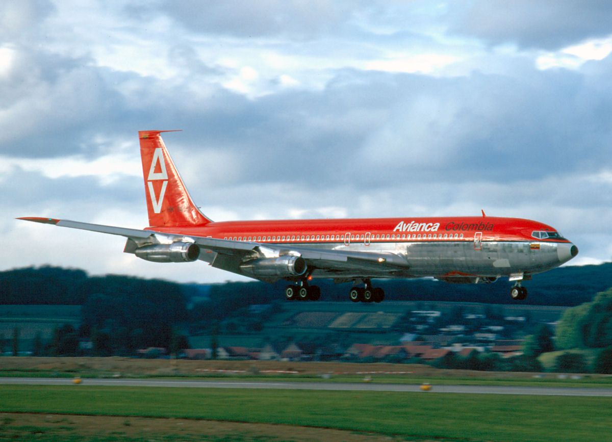 Jet Flugzeuge und Spezielles: Avianca Colombia Boeing 707-359B HK-1410