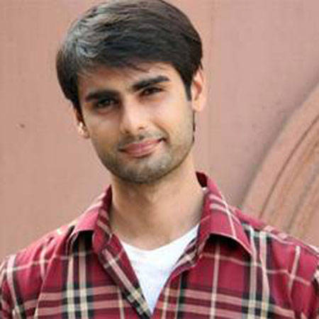 Profil dan Biodata Varun Kapoor Paling Lengkap 2017