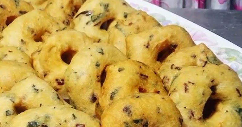 How to make ulundu wade ( Medhu Vadai / Ulundu Vadai / medu vada ...