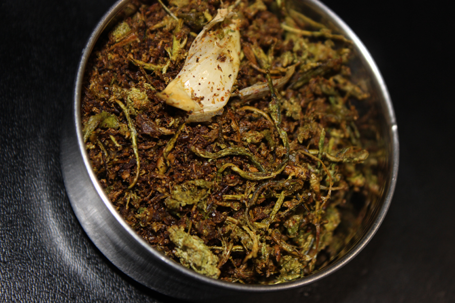 Saanvis food: Beera Pottu Fry / Ridge gourd peel fry