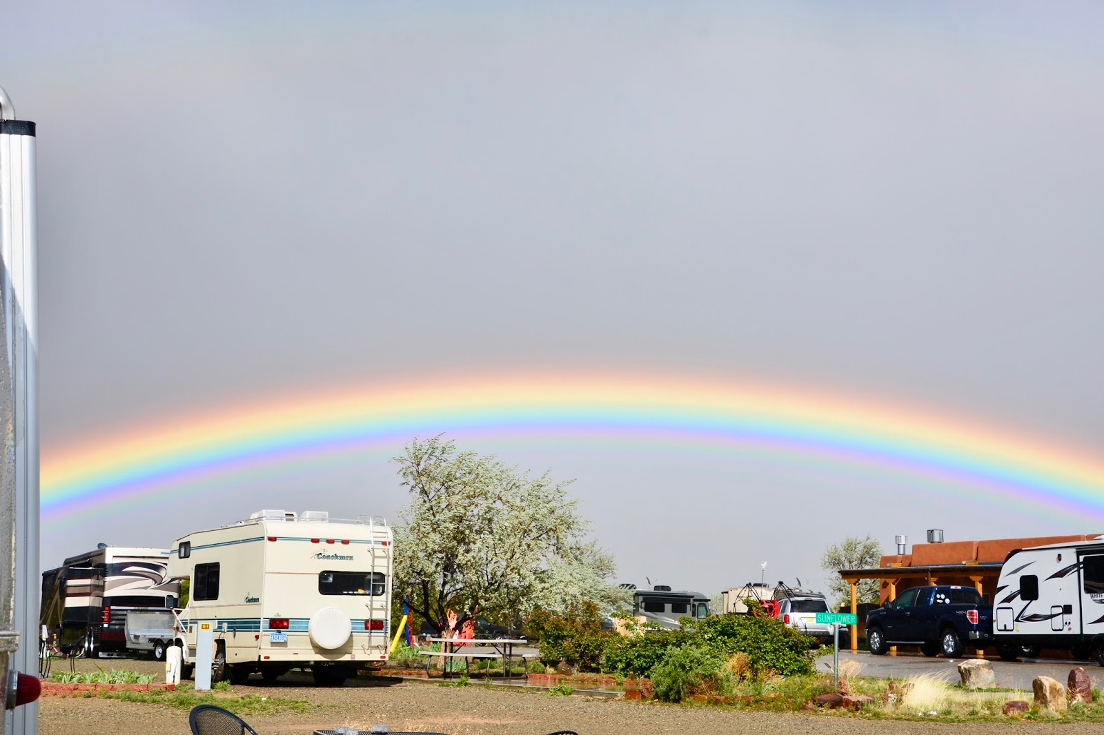 venturing4th: Rainbows over Santa Fe