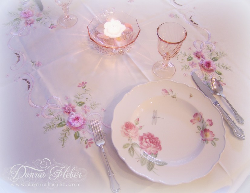 Donna's Designs: Vintage Inspired Table