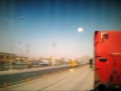 UFO mania: MUST SEE -- Check out this fast moving orb! This occurred in ...