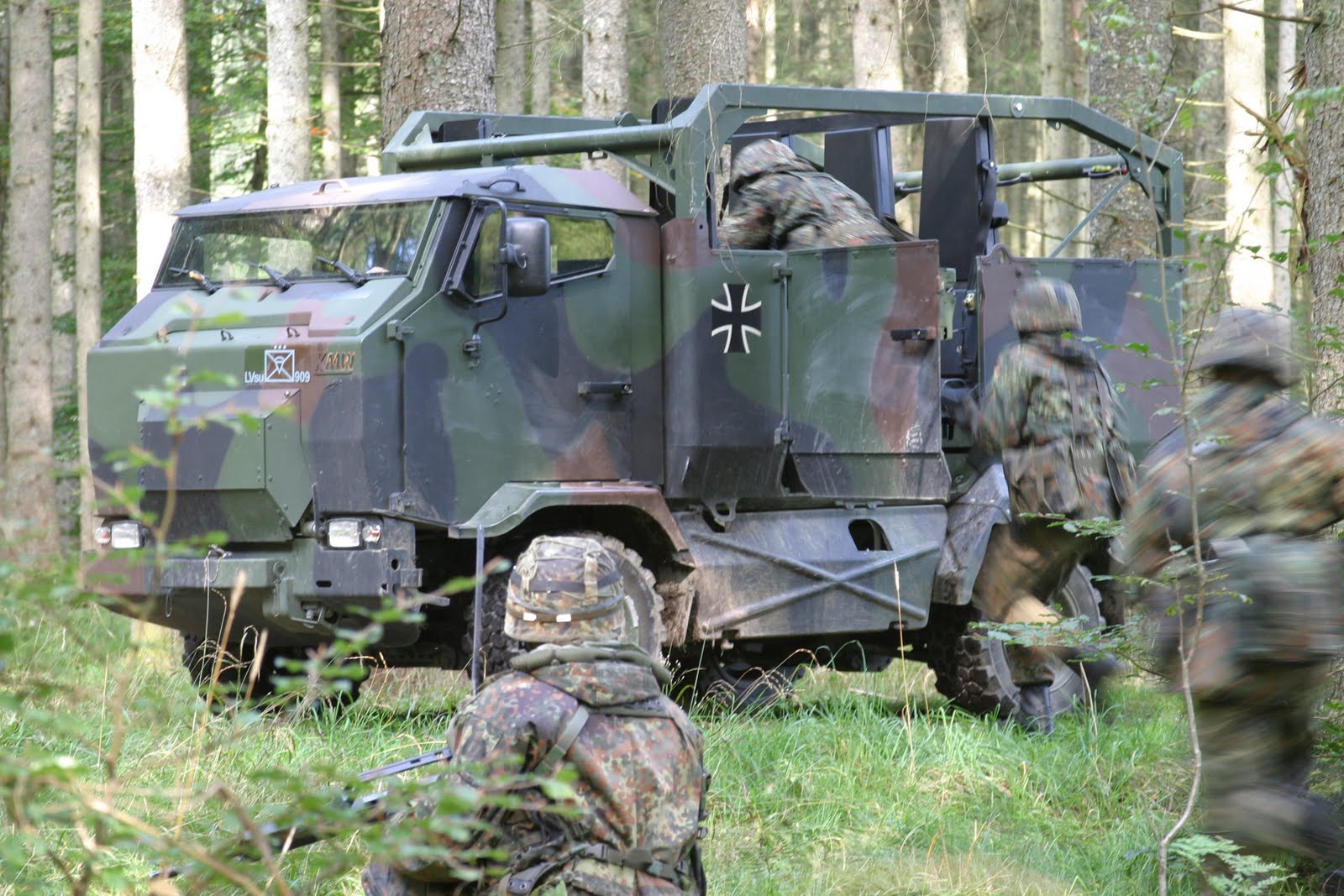 Armored Photos: 09/04/11