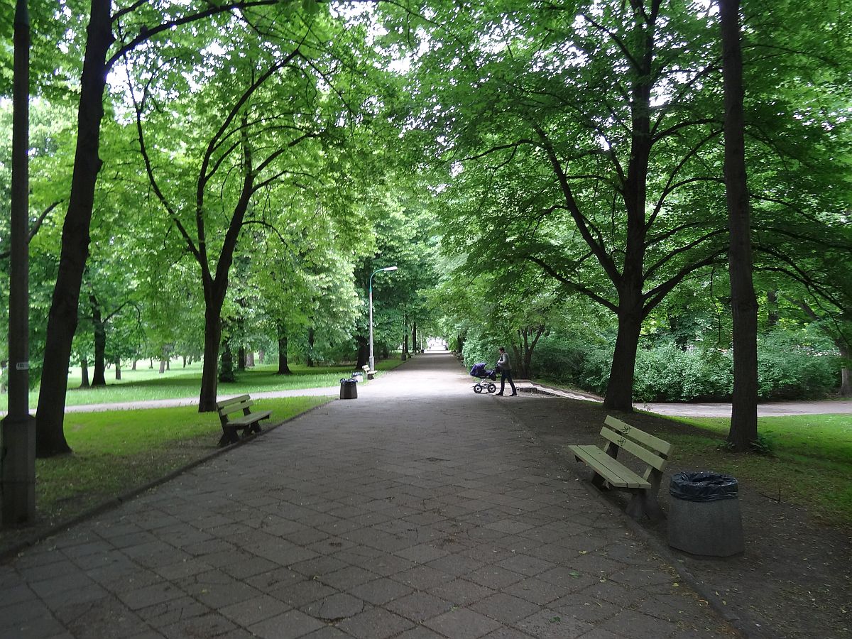 Wiosna w parku Praskim. | Warszawista