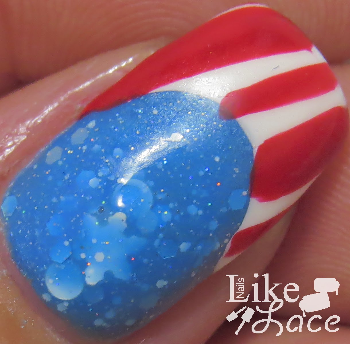 NailsLikeLace: Peppermint Snowstorm Nails