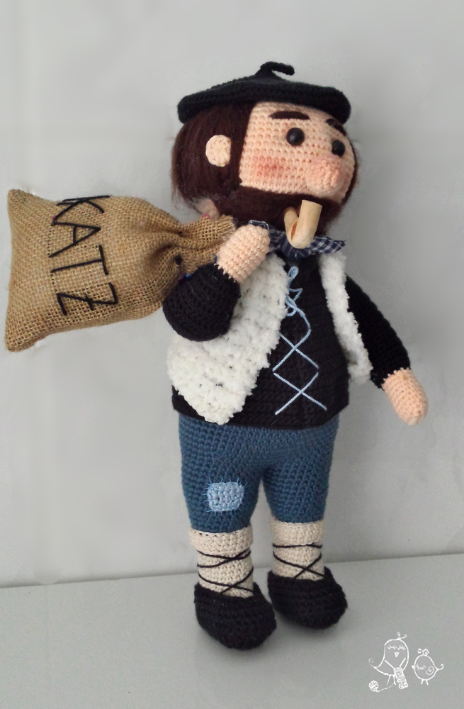 PATRÓN DE OLENTZERO AMIGURUMI