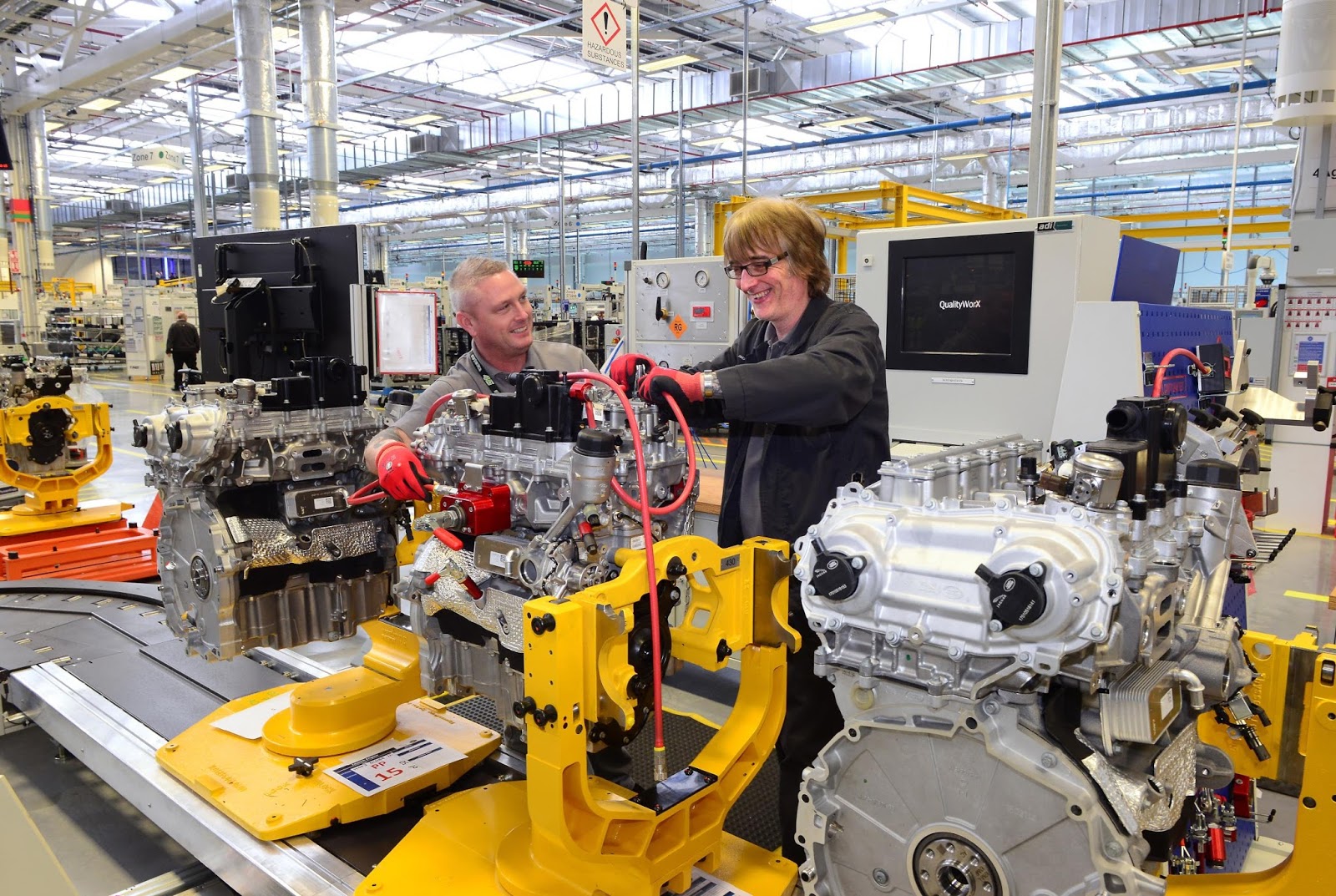 The Motoring World: Jaguar Land Rover to launch the new petrol Ingenium ...