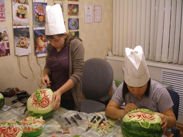 GarnishFoodBlog - Fruit Carving Arrangements and Food Garnishes: Create ...