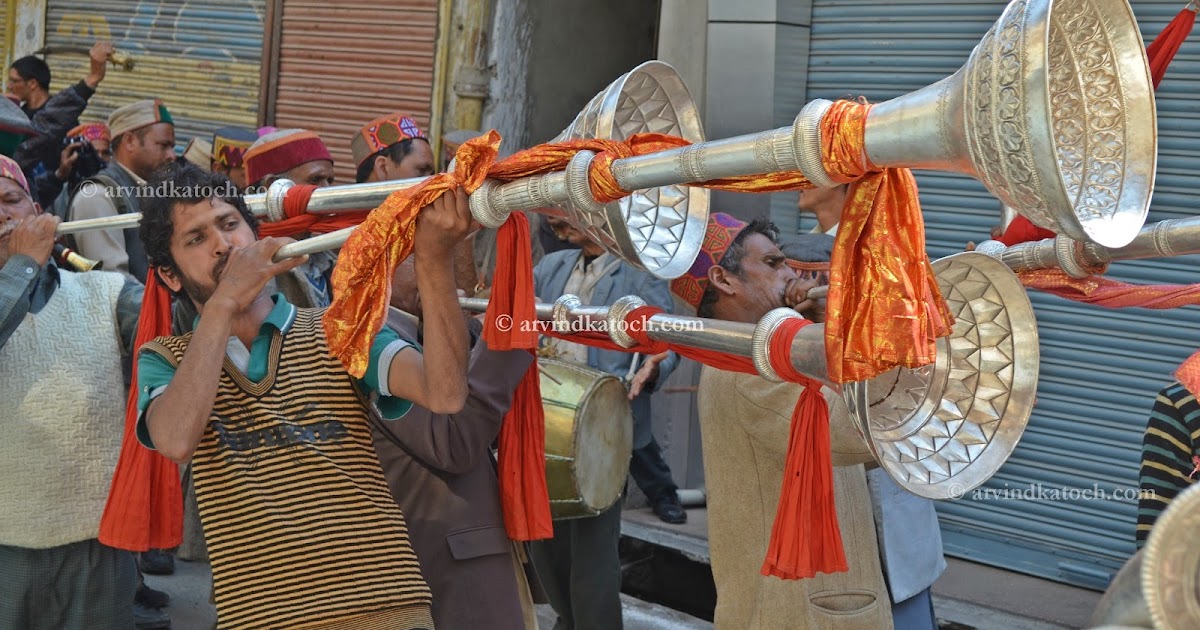 Local Musicians Playing Traditional Himachali Musical Instrument Karnal ...