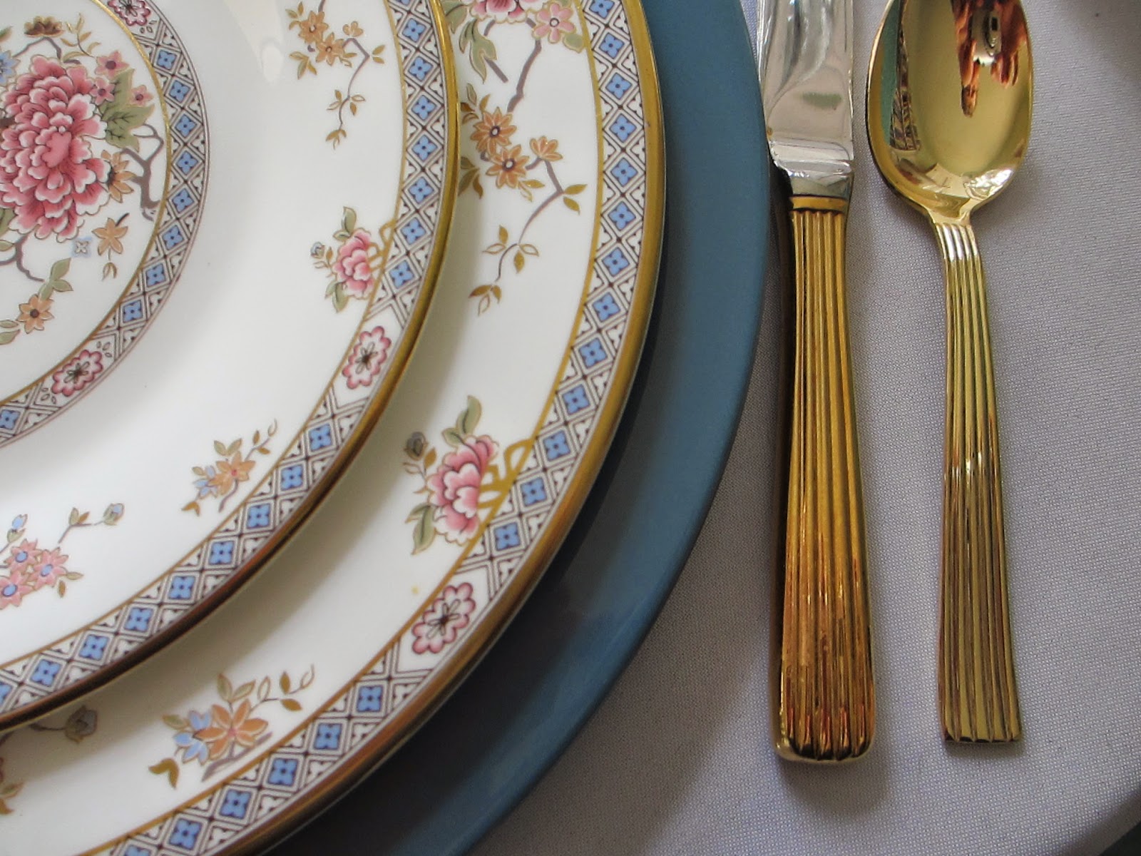 Table for One: Royal Doulton Canton Table for One