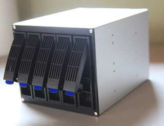 (New) Norco SS-500 5-in-3 Drive Cage Review | Greenleaf ...