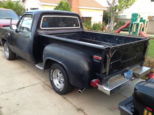 1975 Dodge Custom 100 Stepside - DailyTurismo