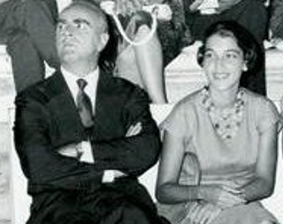 ThessBomb: ΑΜΑΛΙΑ ΜΕΓΑΠΑΝΟΥ: Η ΣΥΖΥΓΟΣ ΤΟΥ ΚΩΝΣΤΑΝΤΙΝΟΥ ΚΑΡΑΜΑΝΛΗ