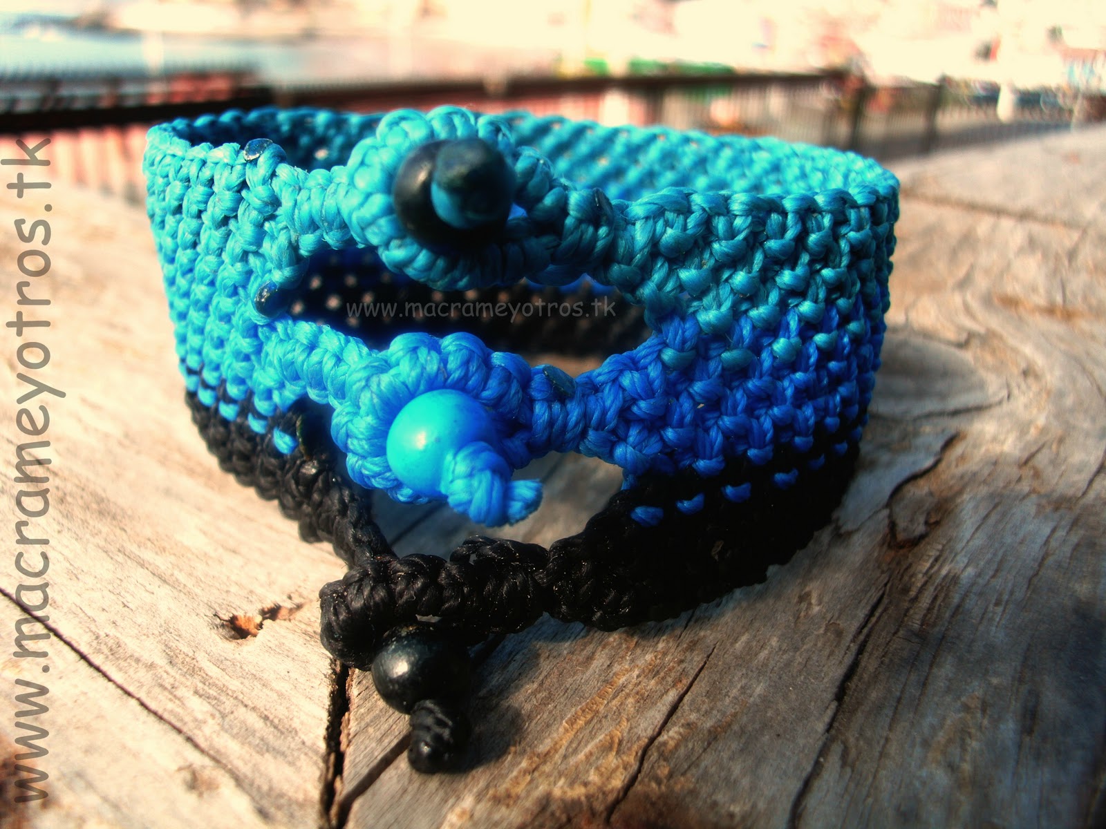 Macrame y Otros: Pulsera Macrame Tonos Azules