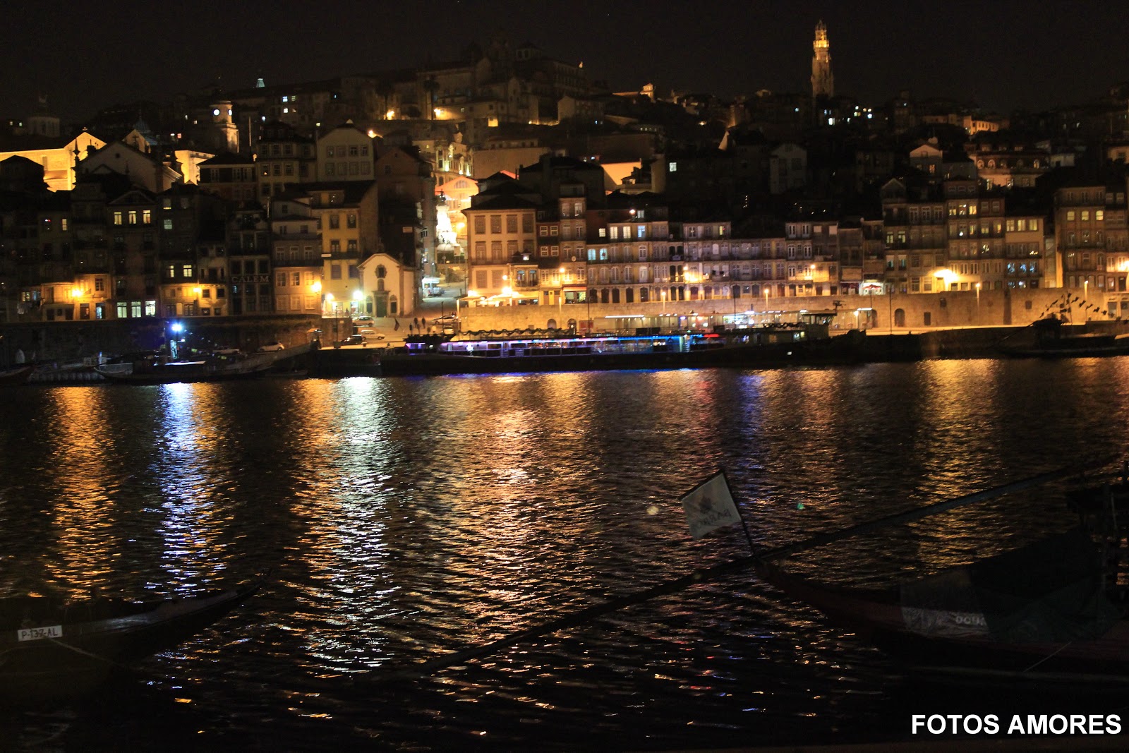 FOTOS AMORES: PORTO: A NOITE DA CIDADE DO PORTO VISTA DESDE VILA NOVA ...
