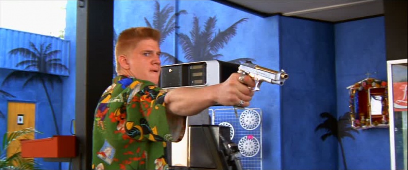 the MONTAGUE boys: armas usadas em romeo + juliet (1996)