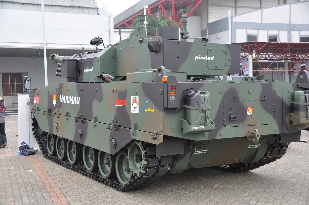 DEFENSE STUDIES: PT Pindad Incar Tender Tank Filipina